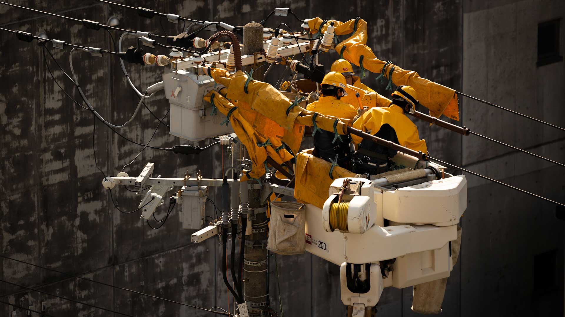 How to build a robust energy supply system for the future?