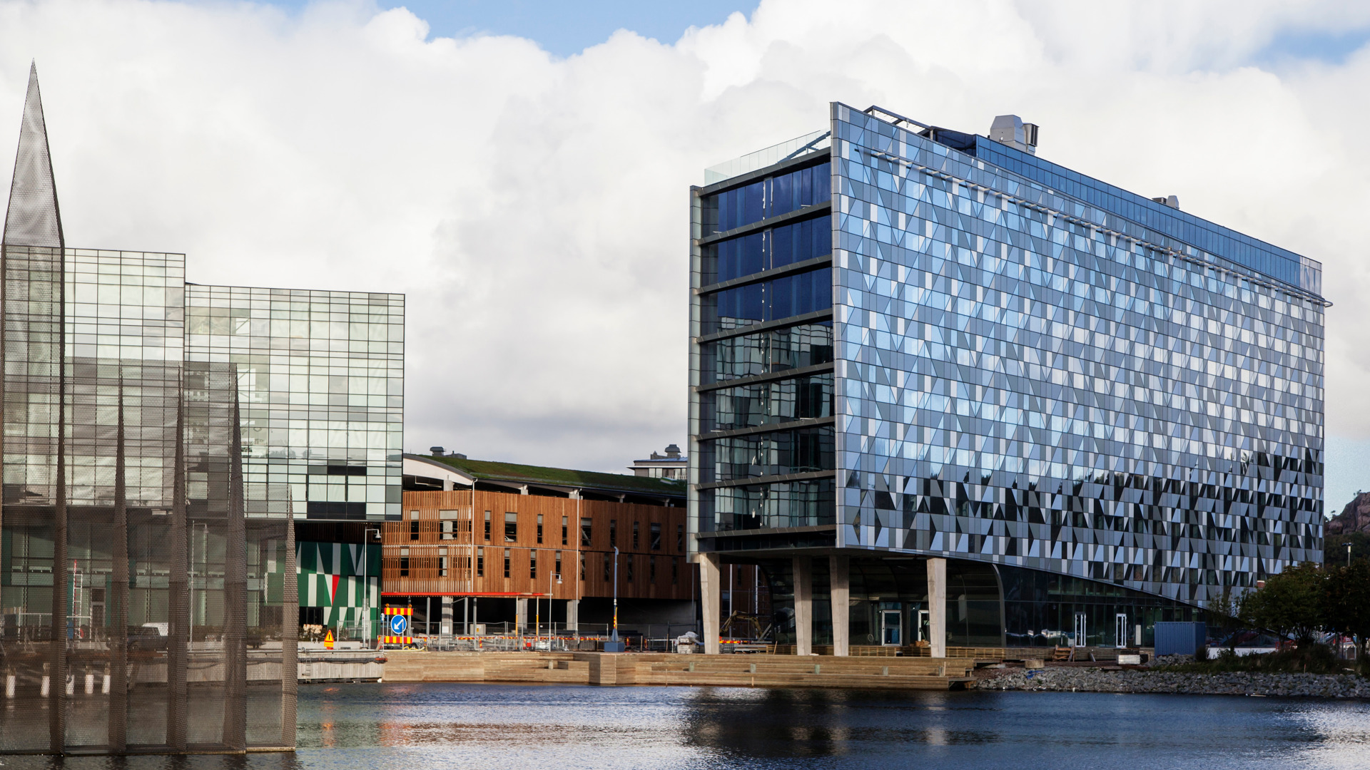 15th International Conference on Shock and Impact Loads On Structures