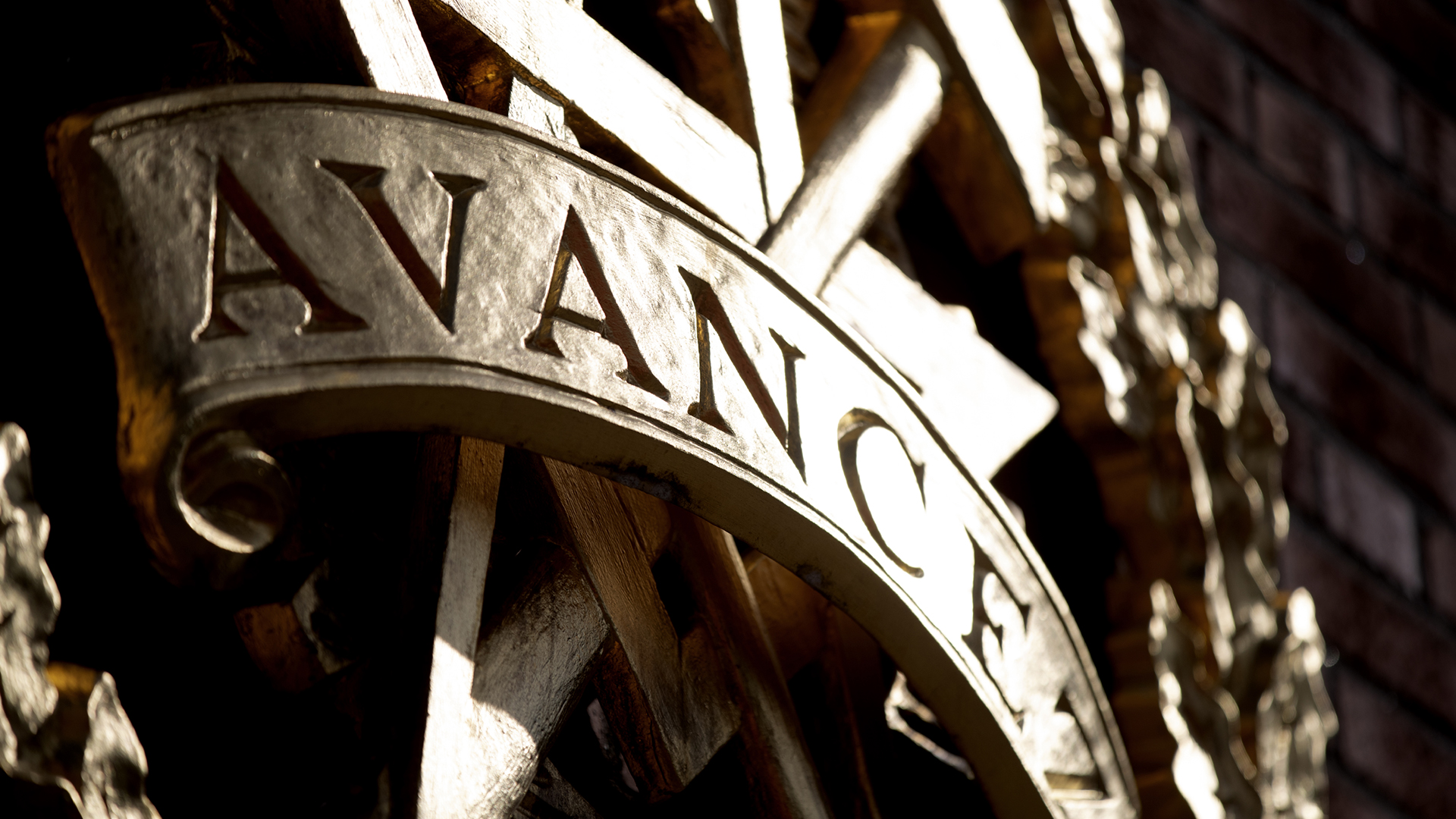 Design and publish Master's thesis | Chalmers